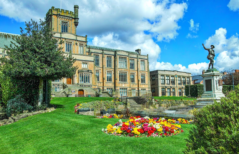 Ridders van de Uil zakken door in Nottingham | Schaakclub De Uil